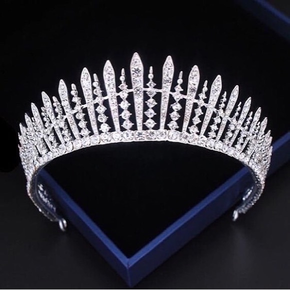 TiaraznCrownz | Accessories | Crystal Towers Bridal Tiara | Poshmark